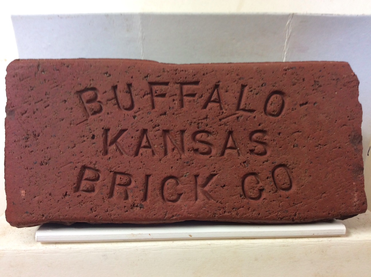 Kansas – Strange Bricks